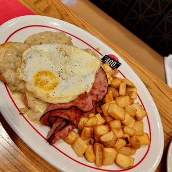 TWIN CITIES 400 TAVERN - Updated July 2024 - 475 Photos & 185 Reviews ...