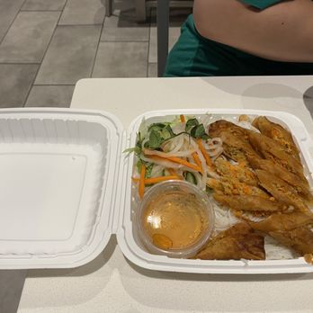 DIEM 99 CAFE - Updated December 2025 - 95 Photos & 32 Reviews - 197 ...