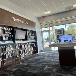 SPECTRUM - Updated July 2025 - 18 Reviews - 11255 Garland Rd, Dallas ...