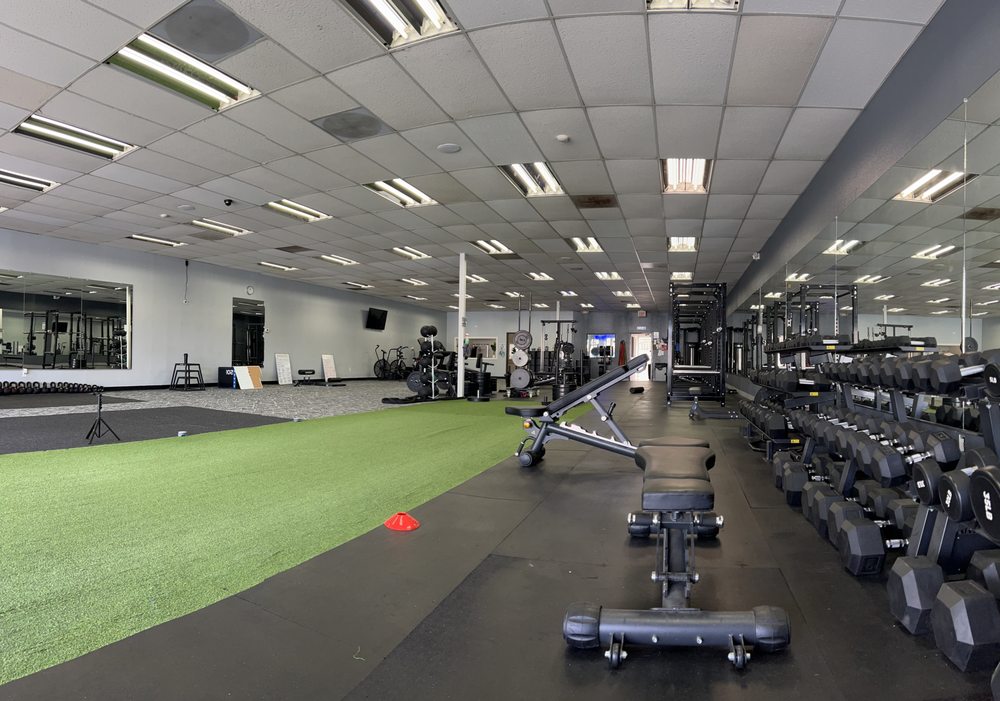 WALTER FULLER - Updated June 2025 - 12 Photos - 1145 Highland Ave ...