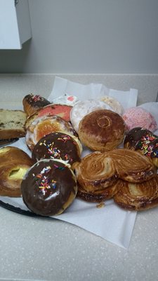 ELI’S BAKERY CAFE - 15 Photos & 14 Reviews - 324 W Marshall St ...