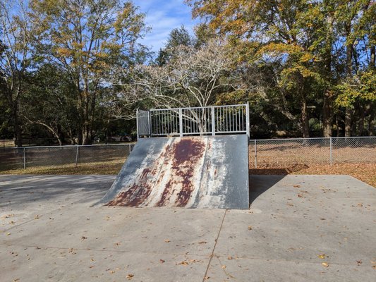 ACKERMAN PARK SKATEPARK - Updated October 2025 - 20 Photos - 55 ...