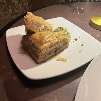 KEFI - Updated January 2025 - 461 Photos & 253 Reviews - 120 E Jackson ...