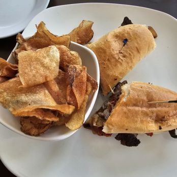 5TH TAVERN - Updated December 2025 - 91 Photos & 127 Reviews - 7228 N ...