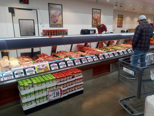 SUPERIOR GROCERS - Updated December 2025 - 115 S West St, Tulare ...