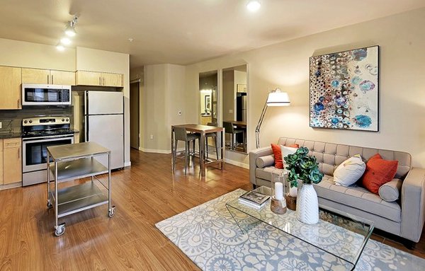 THE QUEEN ANNE COLLECTION - Updated December 2025 - 63 Photos & 34 ...