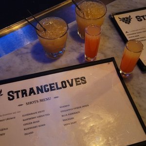 STRANGELOVE’S - 361 Photos & 467 Reviews - 216 S 11th St, Philadelphia ...
