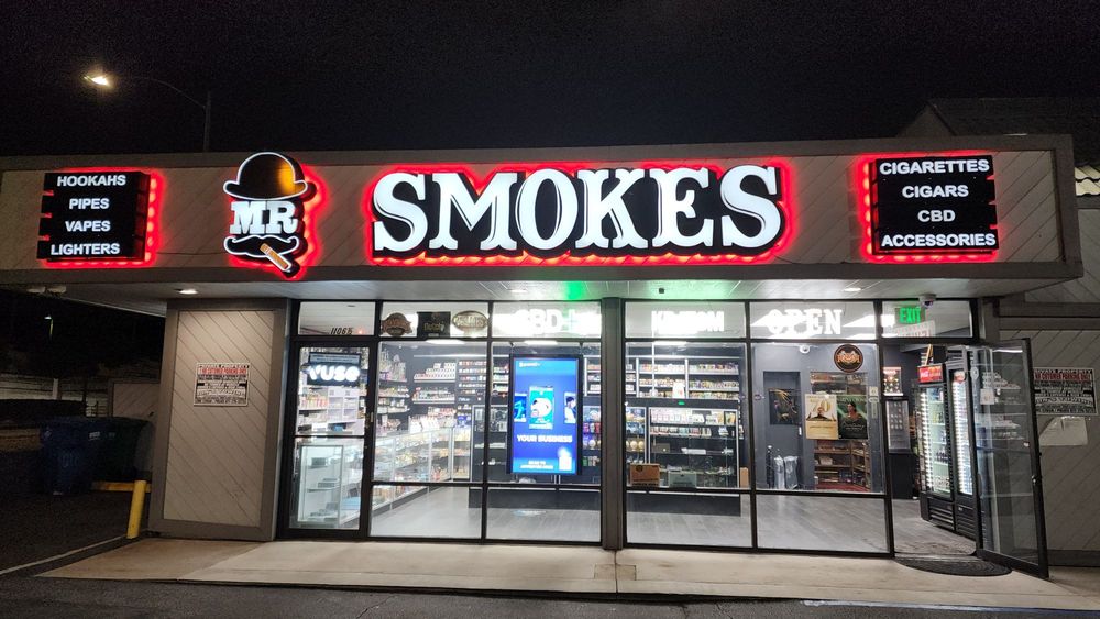 MR SMOKES - Updated June 2026 - 33 Photos & 123 Reviews - 1106 S ...