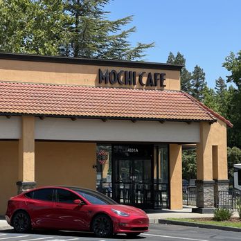 MOCHI CAFE - Updated November 2025 - 80 Photos & 33 Reviews - 4331 ...