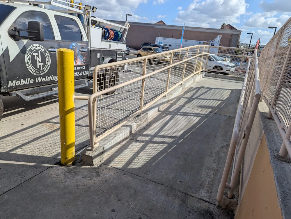 TNT MOBILE WELDING - Updated December 2025 - 24 Photos - San Diago ...