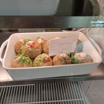 DERU MARKET - Updated November 2024 - 2124 Photos & 1890 Reviews - 723 ...