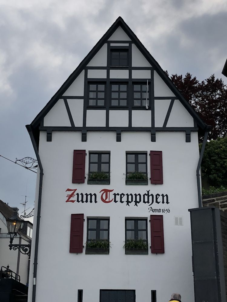 ZUM TREPPCHEN - 30 Photos & 58 Reviews - Kirchstr. 15, Köln, Nordrhein ...