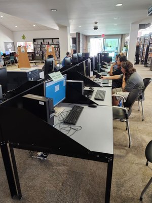 AUSTIN PUBLIC LIBRARY - SPICEWOOD SPRINGS - Updated November 2024 - 33 ...