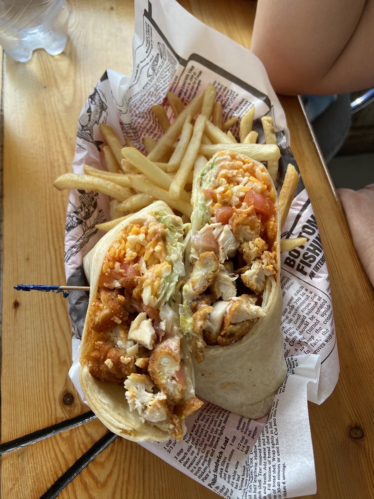 SHARK SHACK - 17 Photos - The Cinnemousun Narrows, Sicamous, British ...