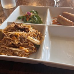 NAA MO THAI RESTAURANT - Updated September 2025 - 107 Photos & 140 ...