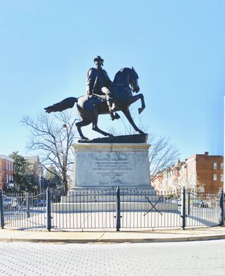 MONUMENT AVENUE - 70 Photos & 20 Reviews - 3321 Monument Ave, Richmond ...