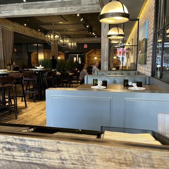 151 KITCHEN | BAR - Updated May 2024 - 434 Photos & 375 Reviews - 151 N ...