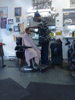 BE BLESSED BARBER SHOP - Updated August 2025 - 818 Merchants Rd ...