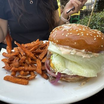 ALCOVE CAFÉ & BAKERY - Updated June 2025 - 5563 Photos & 4916 Reviews ...