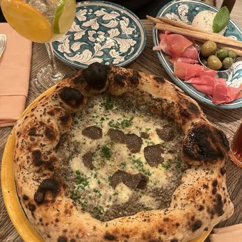 CIRCOLO POPOLARE - Updated January 2026 - 413 Photos & 140 Reviews - 40 ...