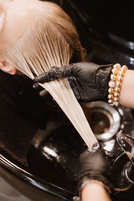PRIVÉ SALON AND STYLE BAR - NEWTOWN SQUARE - Updated April 2026 - 85 ...