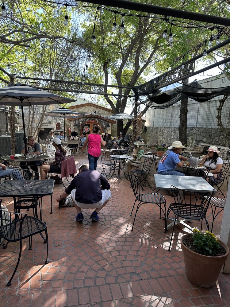 78624 THE BAR - Updated August 2025 - 127 Photos & 103 Reviews - 229 E ...