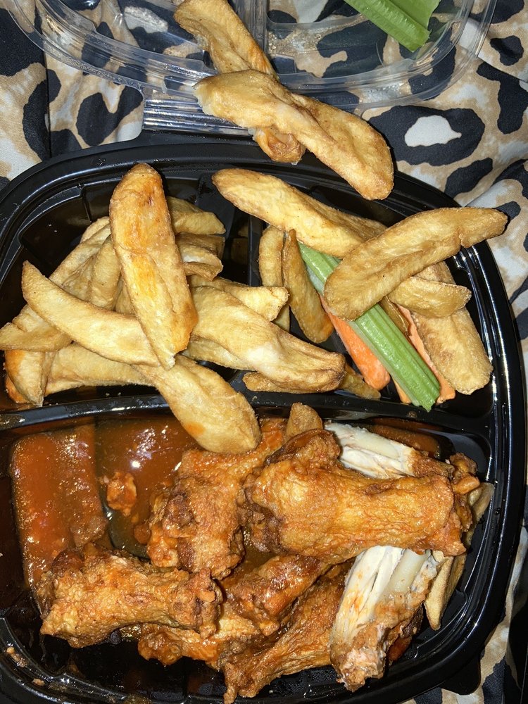 VVS RESTAURANT AND BAR - 66 Photos & 73 Reviews - 6175 Old National Hwy ...