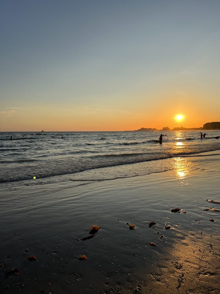 MARINA PINACATE - Updated March 2025 - 19 Photos - Plaza Las Glorias ...