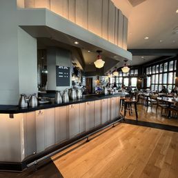 KING TIDE FISH AND SHELL - Updated October 2025 - 631 Photos & 323 ...