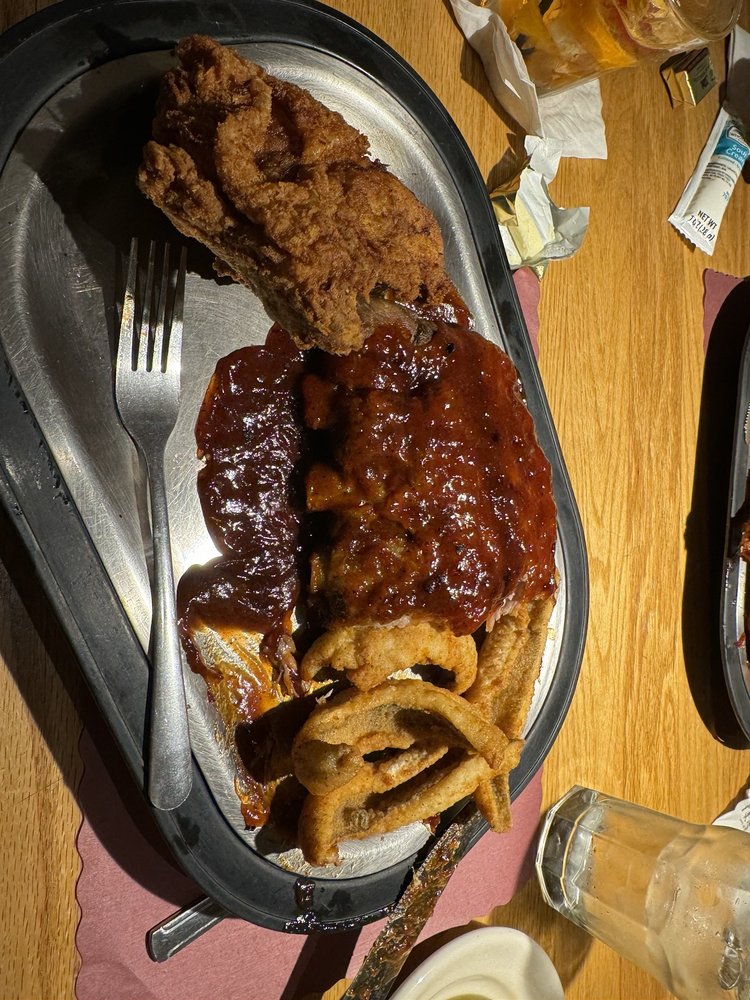 PINE TREE SUPPER CLUB - Updated December 2025 - 44 Photos & 61 Reviews ...