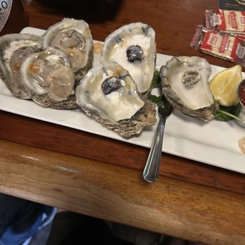 THE OYSTER BAR - Updated December 2025 - 167 Photos & 175 Reviews ...