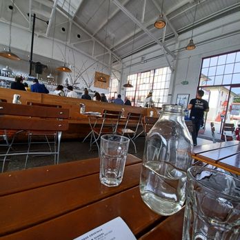 RADHAUS - Updated June 2024 - 1156 Photos & 664 Reviews - 2 Marina Blvd ...