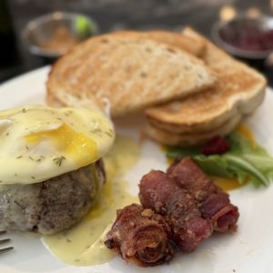 GOBLIN’S GRILL - Updated August 2025 - 6-270 Acadia Drive, Saskatoon ...