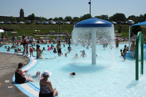 CLIVE AQUATIC CENTER - Updated July 2025 - 11 Photos - 1801 NW 114th St ...