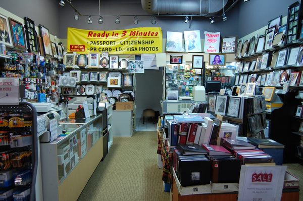 ALBION DIGITAL PHOTO CENTRE - 1530 Albion Road, Etobicoke, Ontario ...