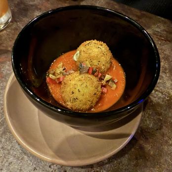 FROG & SLIM - Updated January 2025 - 1023 Photos & 513 Reviews - 1420 ...