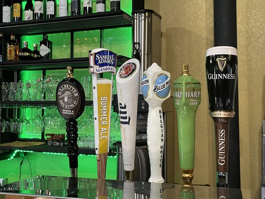 OFF THE RAILS - Updated November 2025 - 31 Photos & 35 Reviews - 306 ...