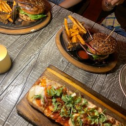 TAPELIA - Updated July 2025 - 802 Photos & 635 Reviews - 551 Lincoln Rd ...