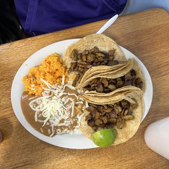 LOS CHAPINES TORTILLERIA - Updated December 2025 - 79 Photos & 19 ...