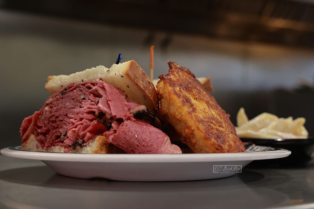 THE ESSEN ROOM - Updated December 2025 - 270 Photos & 243 Reviews - 25 ...