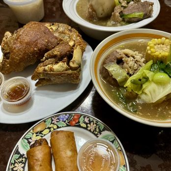 KABAYAN RESTAURANT AND BAKERY - Updated November 2025 - 36 Photos & 16 ...