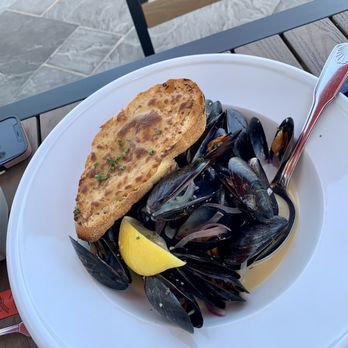 PROVIDENCE OYSTER BAR - Updated July 2024 - 75 Photos & 86 Reviews ...