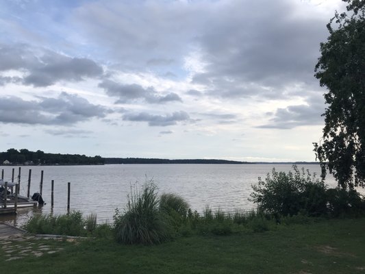 UNWINED ON THE WATER - Updated December 2024 - 25 Photos & 42 Reviews ...