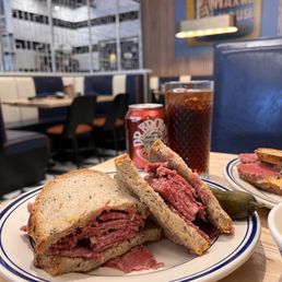 MAVEN’S DELICATESSEN - Updated October 2025 - 284 Photos & 345 Reviews ...