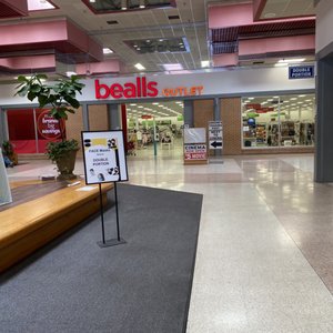 MERRITT SQUARE MALL - Updated December 2025 - 59 Photos & 46 Reviews ...