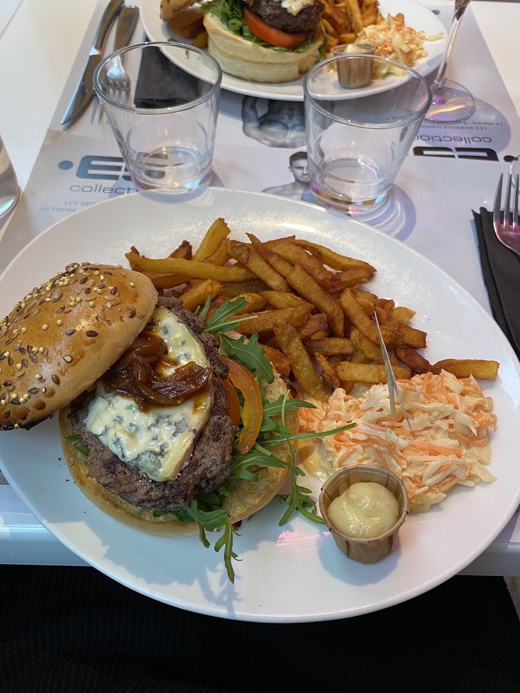 TATA BURGER - Updated December 2025 - 79 Photos & 62 Reviews - 54 rue ...