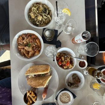 MACARONI’S RESTAURANT - Updated December 2025 - 389 Photos & 357 ...