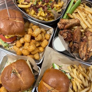 MAIN EVENT - CHESTERFIELD - 32 Photos & 37 Reviews - 17027 N Outer 40 ...