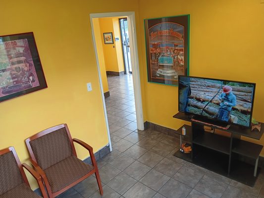 BUSY BEE AUTOMOTIVE - Updated June 2026 - 14 Photos & 10 Reviews - 2728 ...