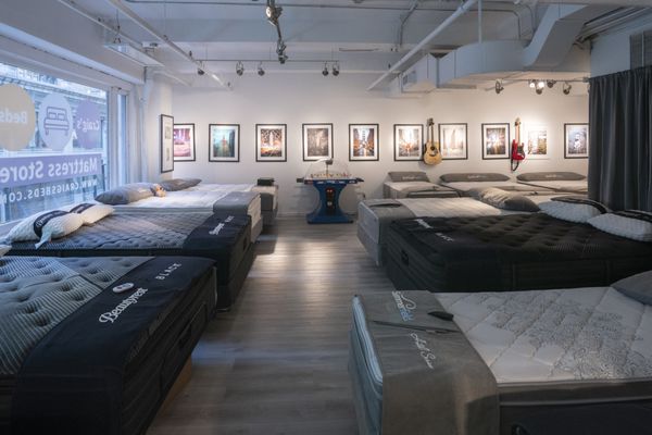 CRAIG’S BEDS - Updated August 2025 - 53 Photos & 154 Reviews - 246 W ...